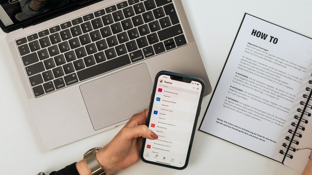 Surreptitious advertising on social media - Lookfamed